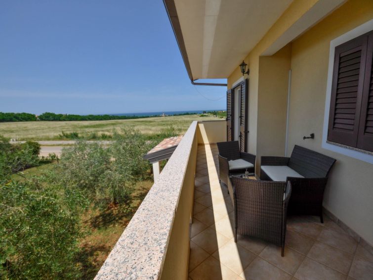 Wohnung "Angela" Mit Terrasse - Novigrad