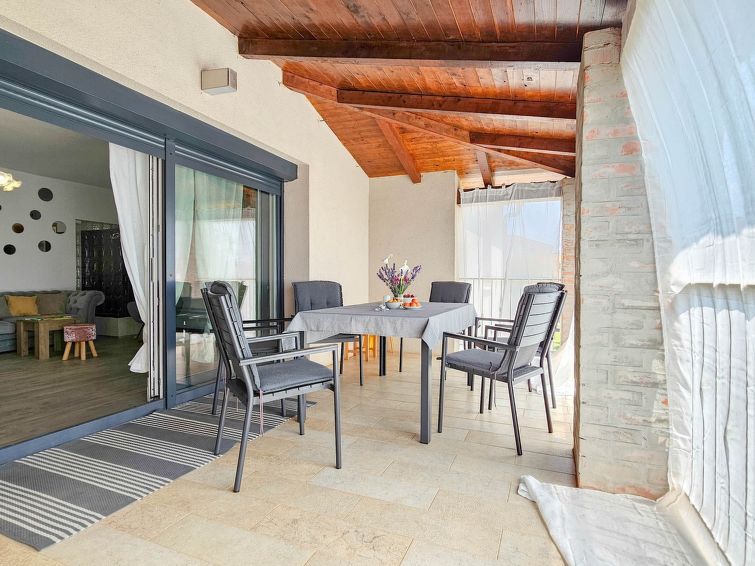 "Ines A5" Mit Balkon - Novigrad