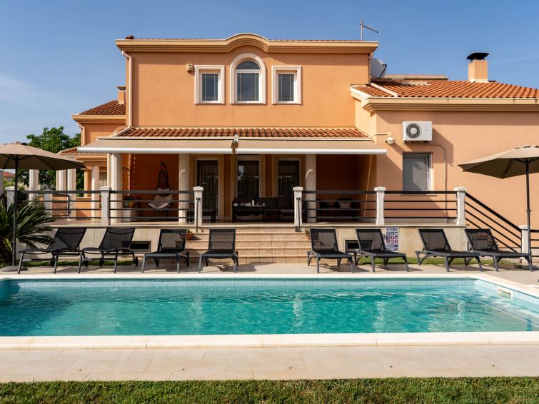 In Pula Mit Privatem Pool - Fažana