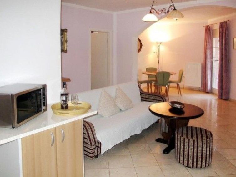 Ein Apartment Im Ferienhaus Zweirosen - Peroj