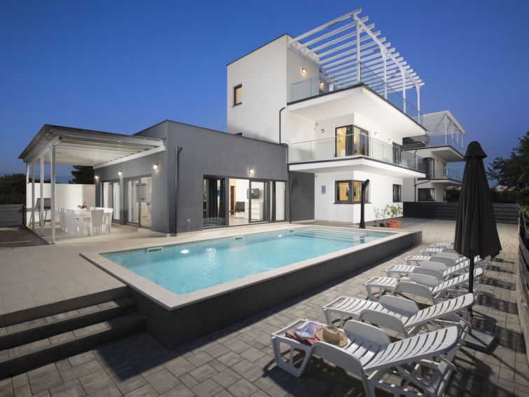 Villa Sole Am Meer Mit Pool, Sauna, Whirlpool - Pula