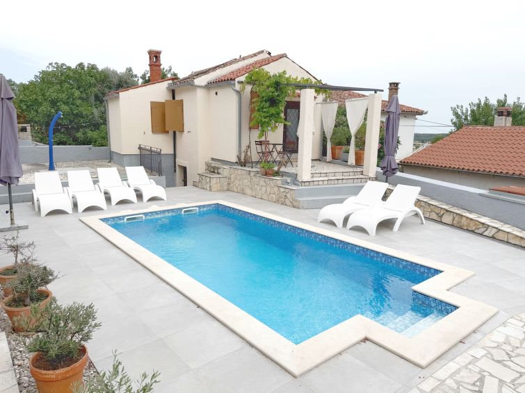Lacodelama Mini Resort - Wohnung Pina Mit Pool - Medulin