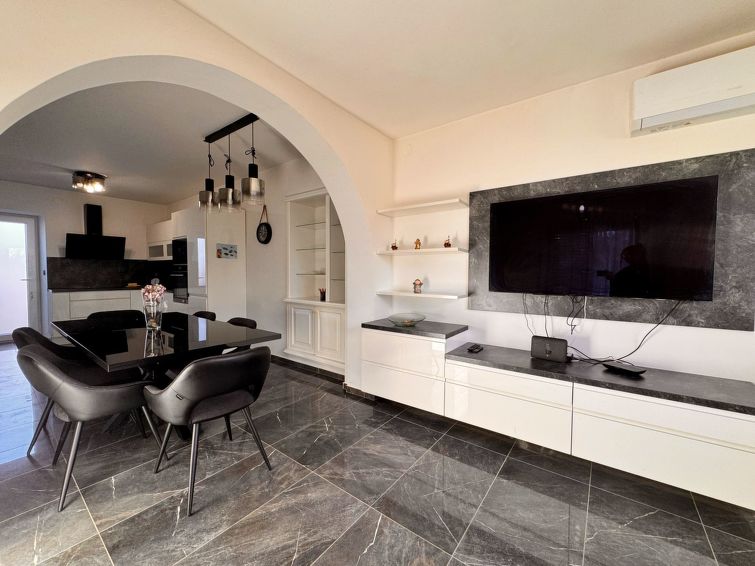 Apartment Katarina - Malinska