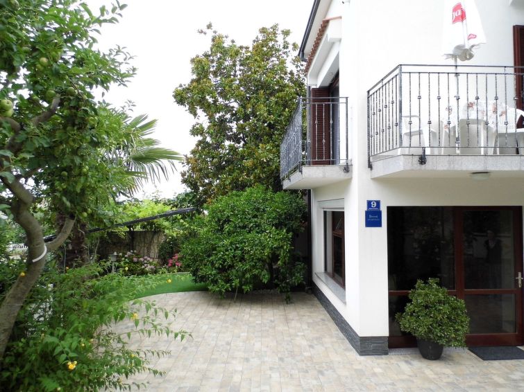 Wohnung "Morizin Novi" Mit Dachterrasse - Malinska