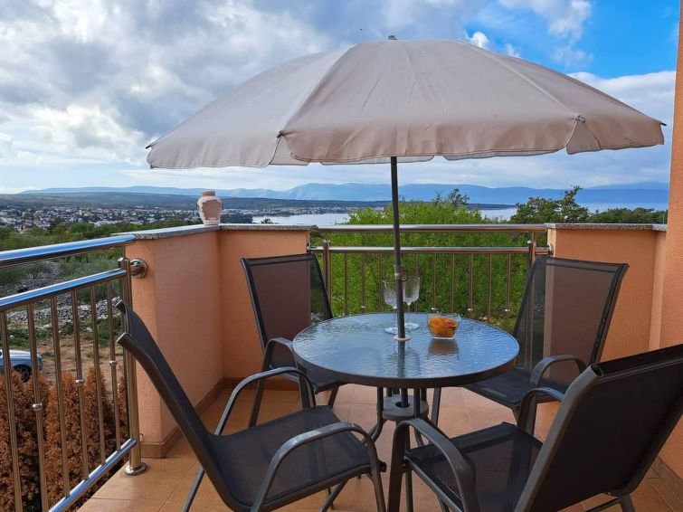 Wunderschöne Ferienwohnung, Mit Meerblick Und Pool - Malinska