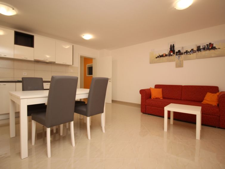 Gemütliche Ferienwohnung In Baška Mit Gemeinsamem Pool Und Grill - Baška
