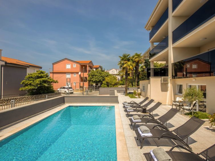 Modernes Apartment In Crikvenica Mit Gemeinschaftspool - Crikvenica