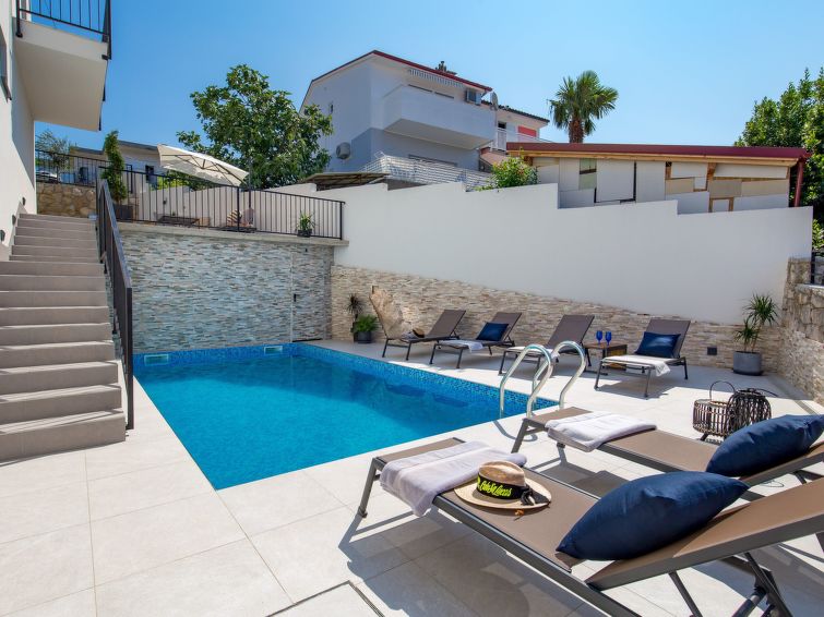 "Sunrise" Mit Pool - Crikvenica