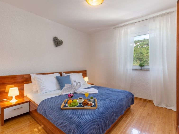 Wohnung Mit Terrasse Und Meerblick - Cres
