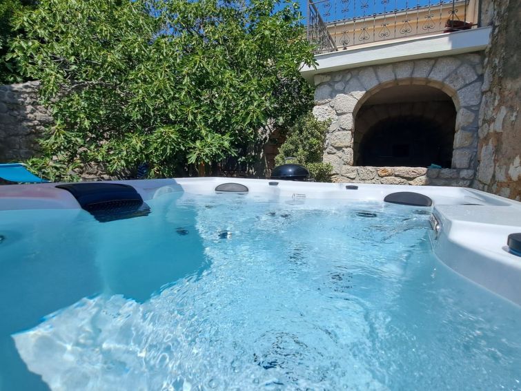 Geräumige Villa Mit Drei Schlafzimmern Und Einem Ruhigen Garten - Dramalj