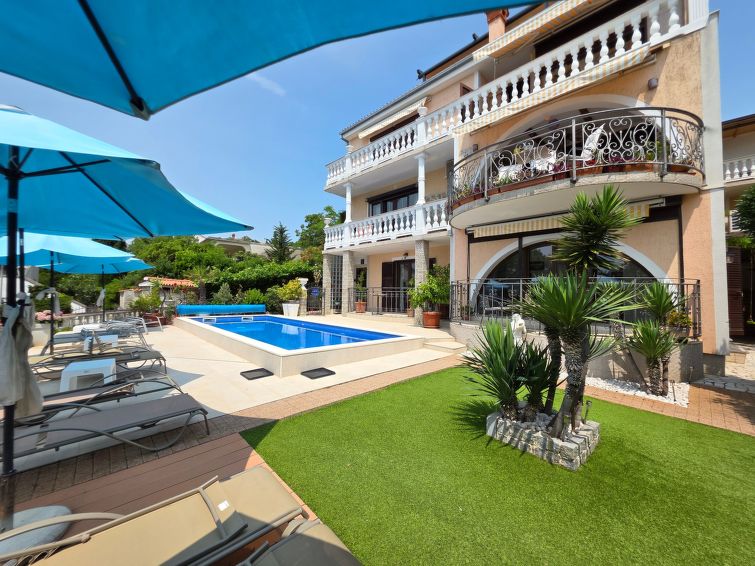 Wohnung Mit Terrasse - Gemeinschaftspool - Novi Vinodolski