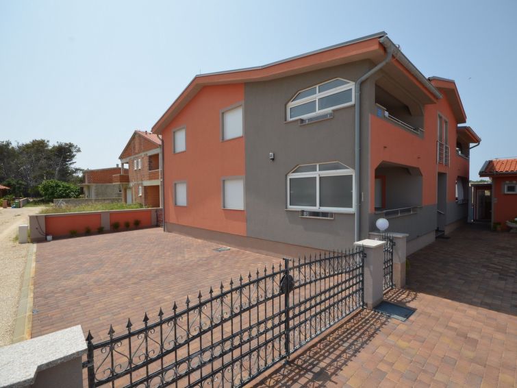 Apartment Komljen 3 - Vir
