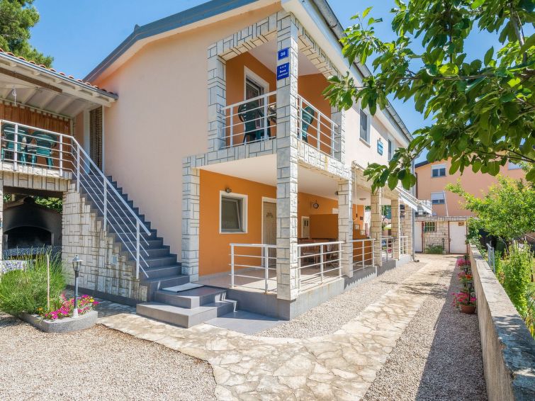 Apartment Horvatic 2 - Vir, Kroatien
