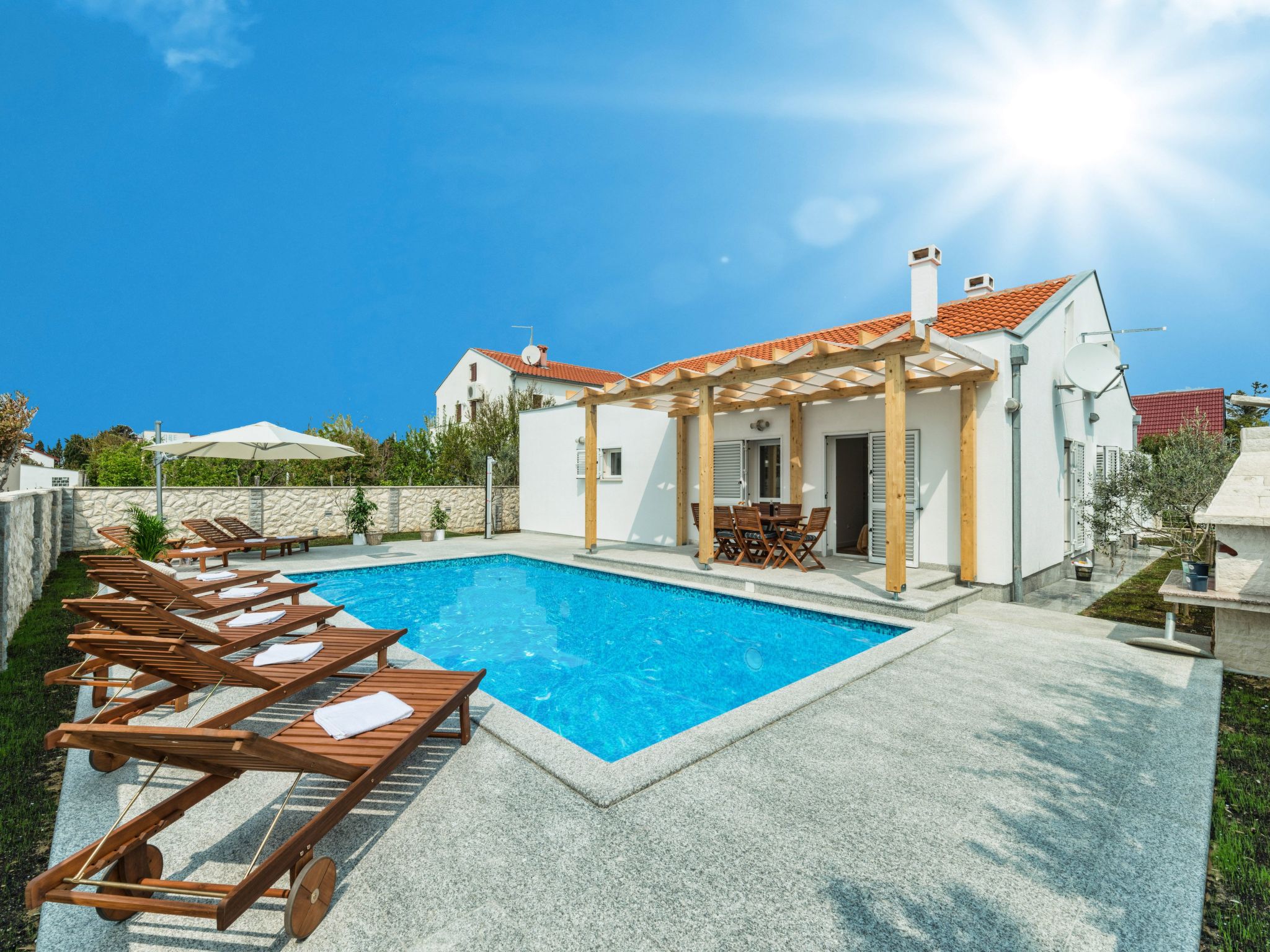 Villa Casa Nova Sabunike - Von Ta Leut Agency - Privlaka