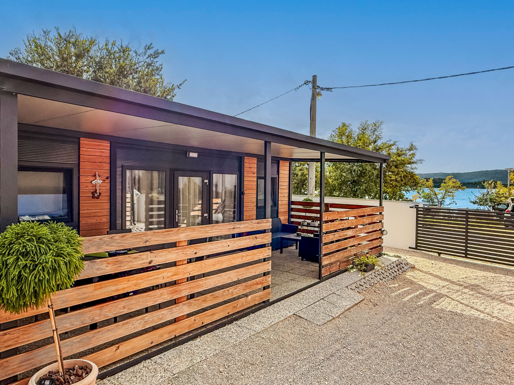 Hosekra Hišica - Biograd na Moru