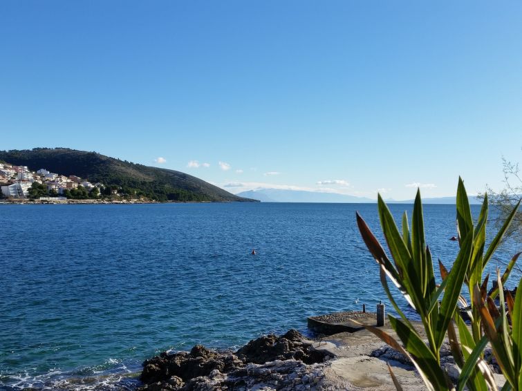 "Mladen" Mit Blick Auf Das Wasser - Trogir
