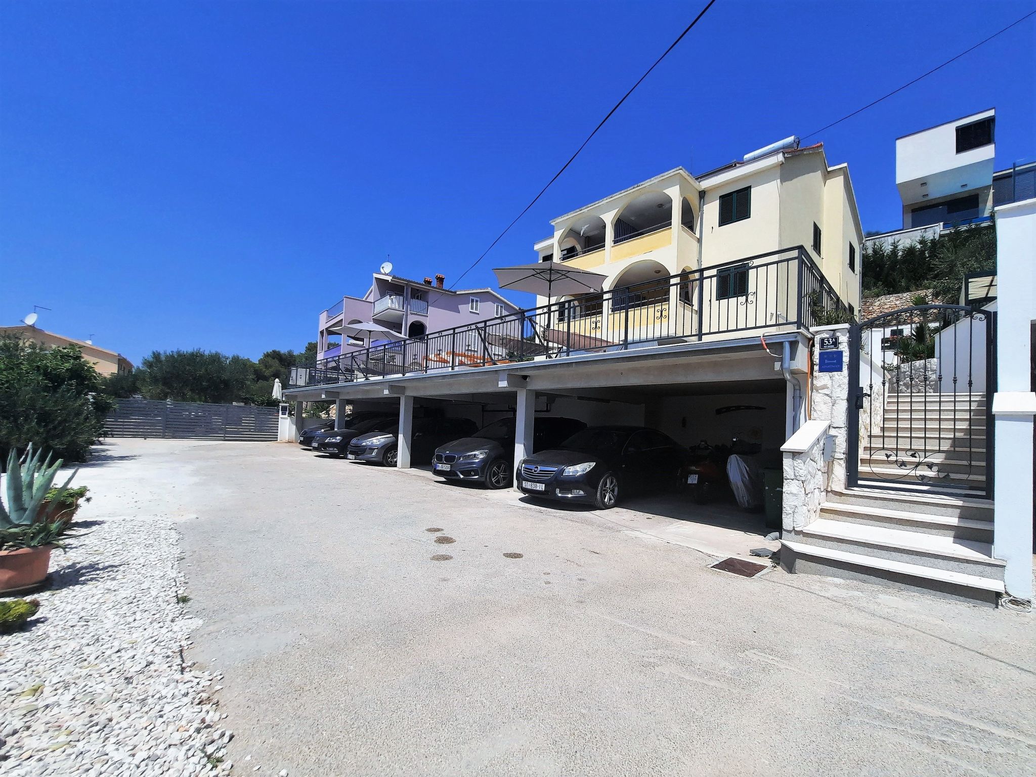 Beheiztes Schwimmbad, Familienferienwohnung - Trogir
