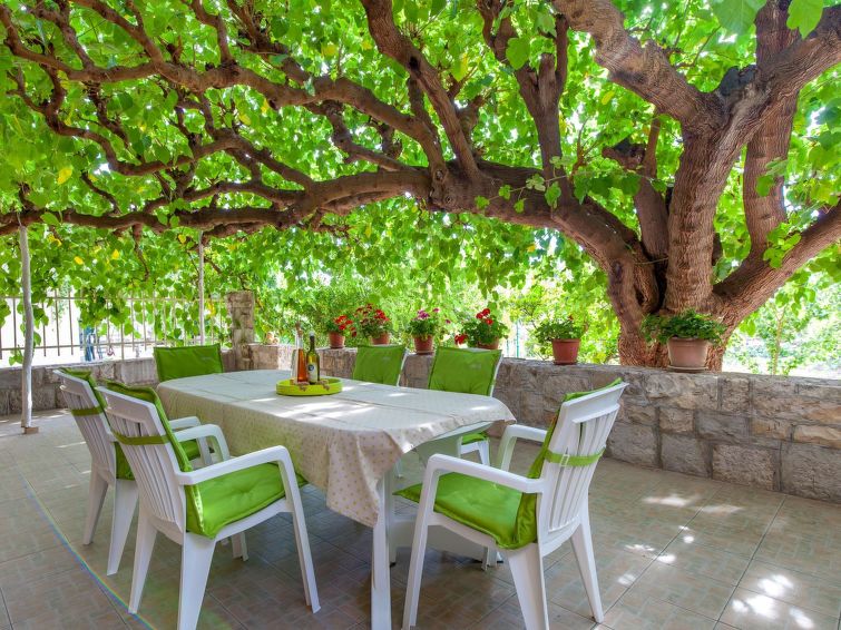 Maric Mit Terrasse Und Balkon - Podstrana