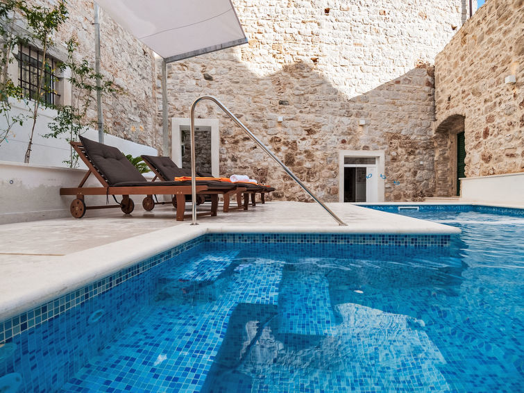 Villa Majestic - Bol