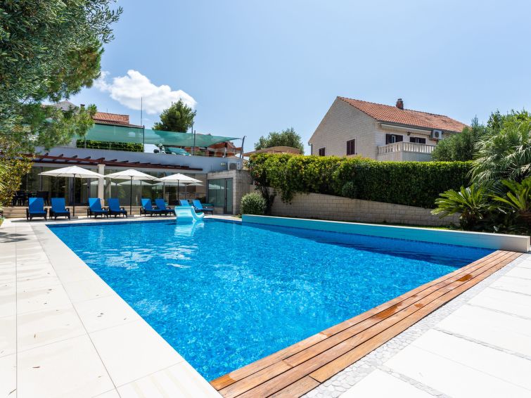 Luxuriöse Ferienwohnung Mit Poolblick - Supetar