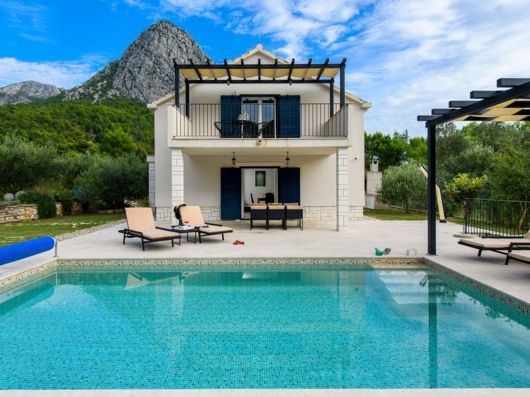 Alleinstehendes Ferienhaus Mit Pool Und Drei Sch - Podaca