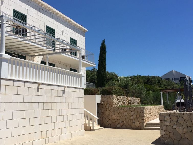 Großes Ferienhaus Mit Zwei Balkonen - Cavtat