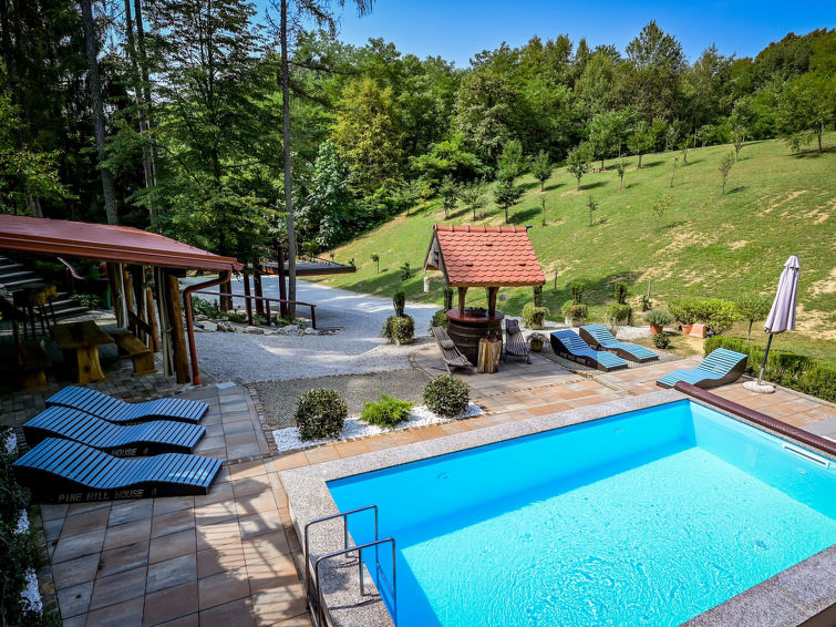 Pine Hill - Croatie