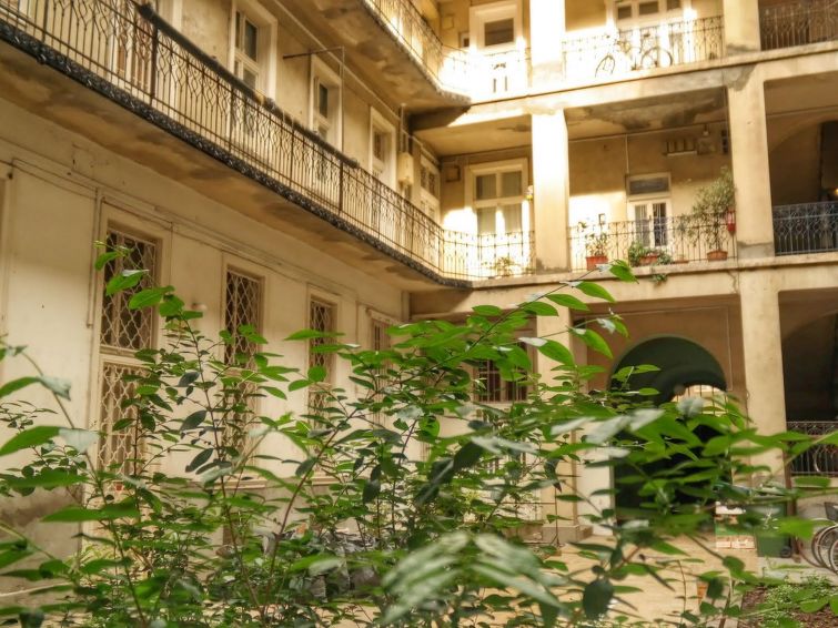 Moderne Ferienwohnung In Ujlipotvaros Mit Garten - Budapest
