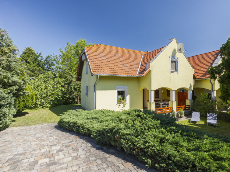 Times - Balatonfenyves