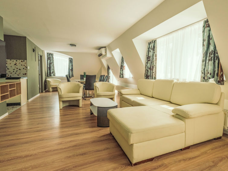 Caesar Apartment Mit Terrasse, Nahe Dem Balaton - Balaton