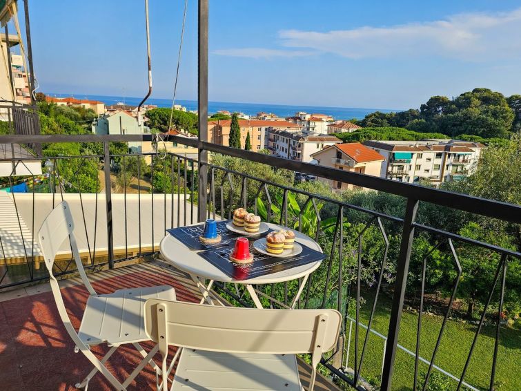 Mare E Mimose Von Holiday World - Loano