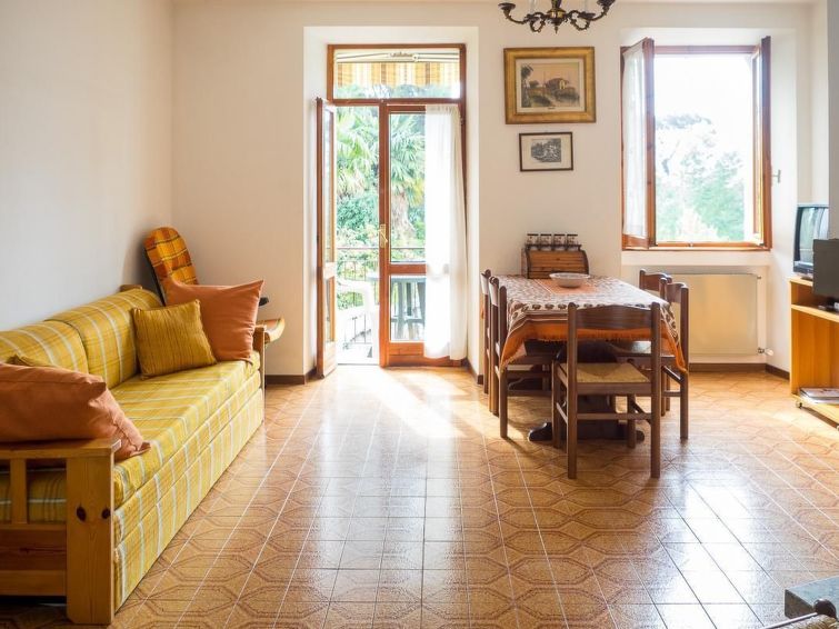 Wohnung Im Historischen Zentrum Mit Balkon - Domaso