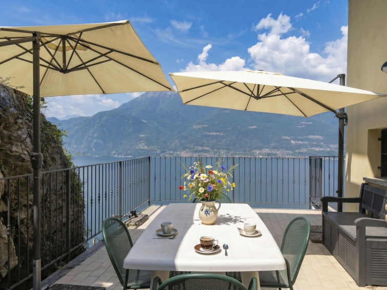 Riflesso Del Lario - Bellano
