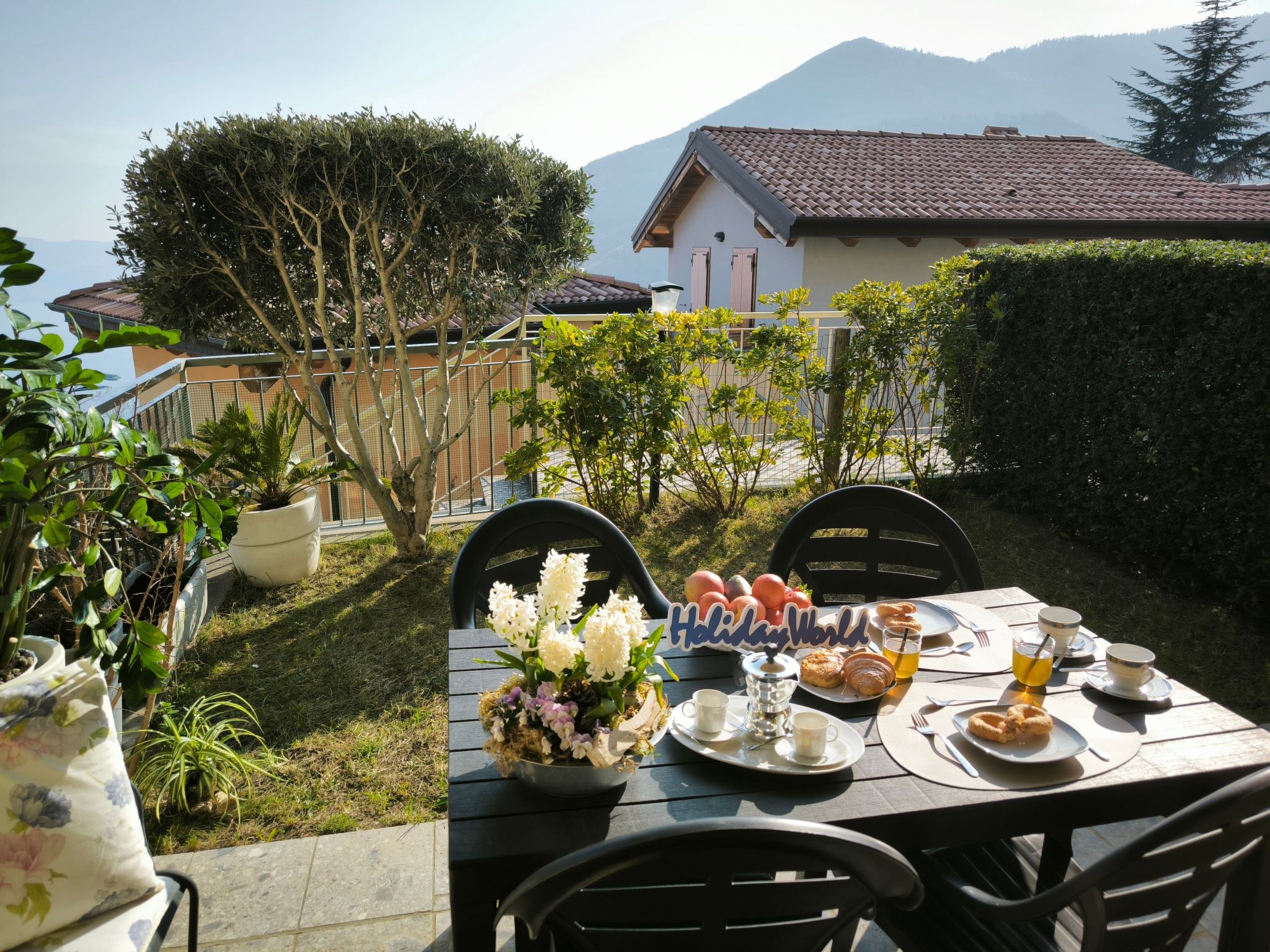 Sweet Awakening Von Holiday World - Lombardia