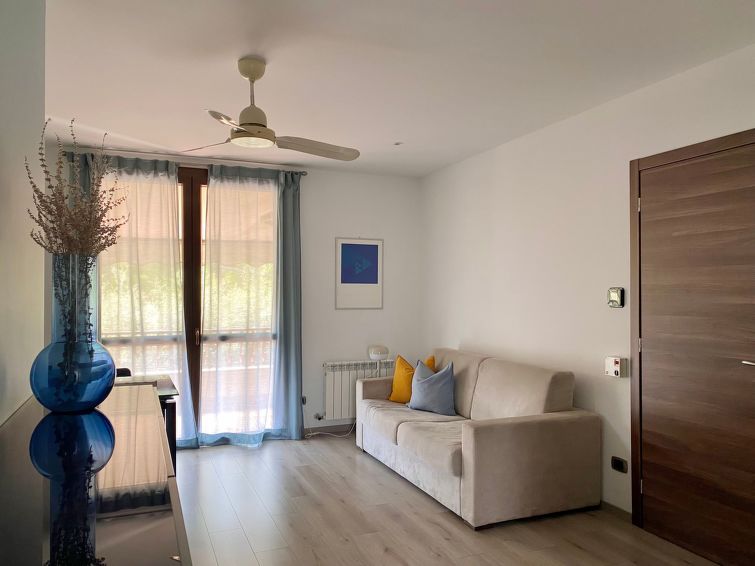 Gemütliche Drei-zimmer-wohnung Mit Balkon - Sirmione