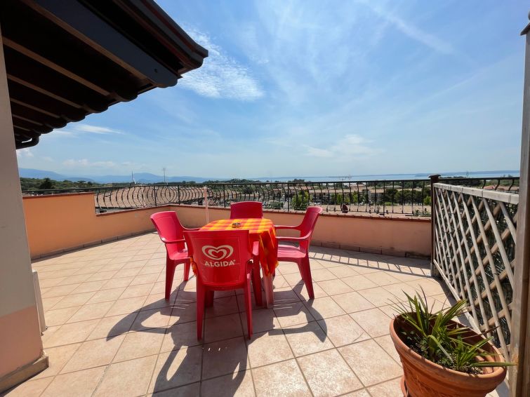 Wohnung In Solarolo Mit Privatem Parkplatz - Manerba del Garda