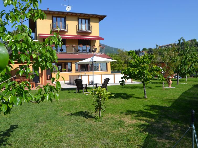 Appto. "Villa La Veranda" Mit Garten Und Pool - Gardone Riviera