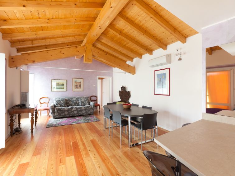 Loft In San Felice Del Benaco Mit Terrasse - Gardone Riviera