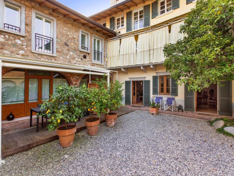 Wohnung Mit Terrasse - Salo BS, Italy