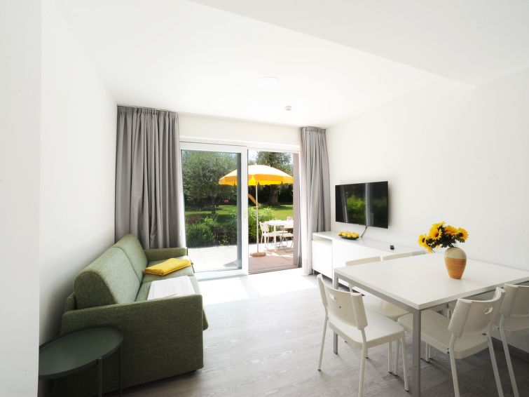 Dreizimmerwohnung Mit Direktem Zugang Zum Garten - Malcesine