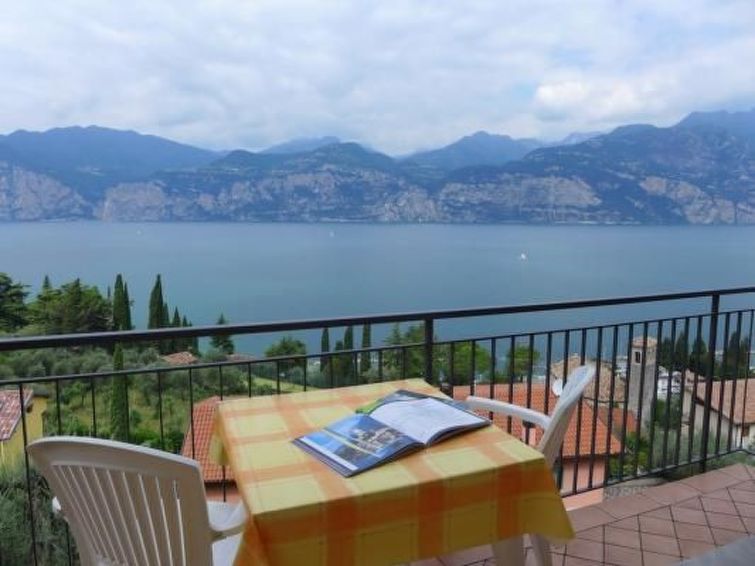 Zwei-zimmer-wohnung Mit Balkon Und Herrlichem Seeblick - Malcesine