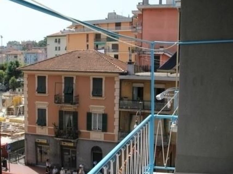 Wohnung Mit Balkon - Recco