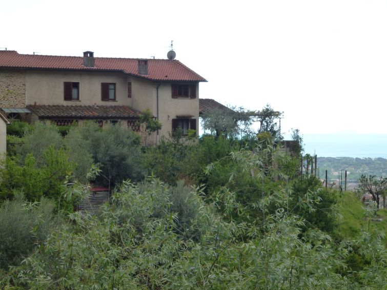 Mit Blick Auf Das Wasser - Pietrasanta