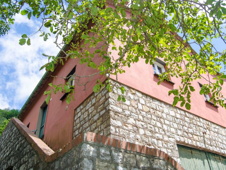 Appartement In Castiglione Chiavarese Mit Garten - Moneglia