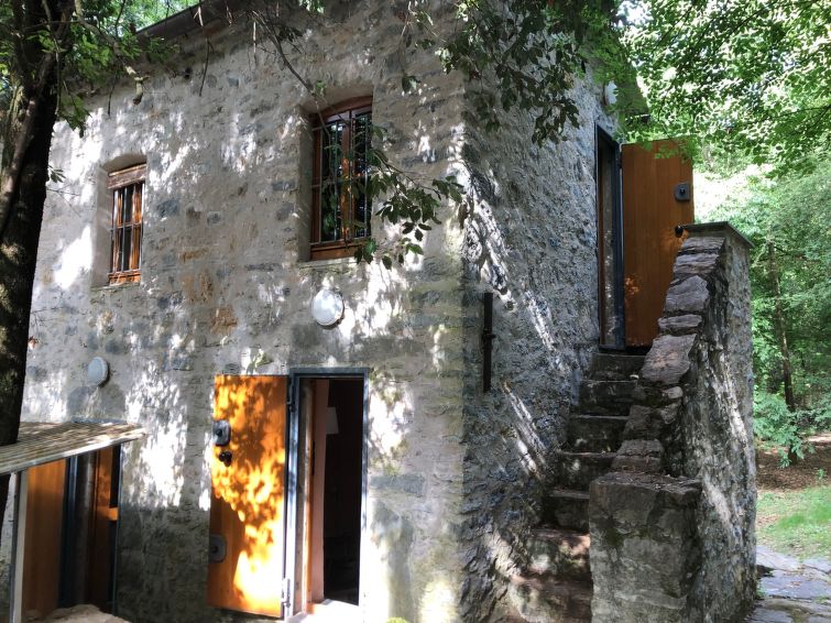 Kirschbäume, Eine Oase Im Wald Zwischen Meer Und Natur - Lerici