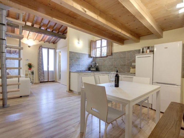 Schicke, Moderne Und Geschmackvoll Eingerichtete Ferienwohnung Im Beliebten Vie - Florence