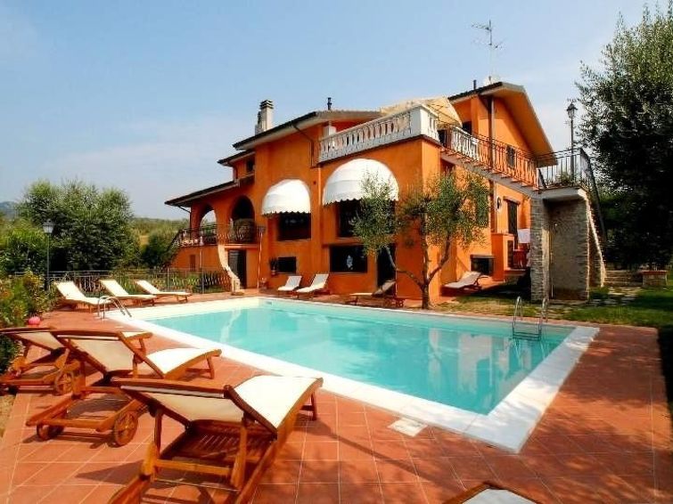 Wohnung Mit Terrasse Und Pool - Montecatini Terme