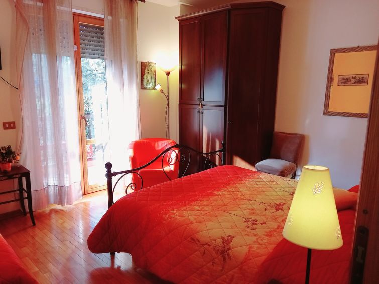 Nice Little Flat In The  Greenery  In Perugia - 佩魯賈