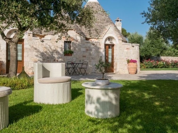 Große Trullo-wohnung Mit Schwimmbad - Martina Franca