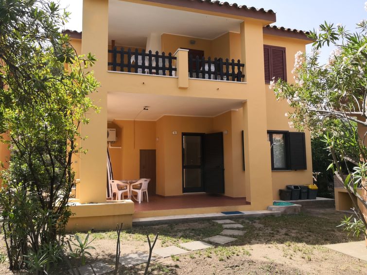 Renovierte Wohnung Nur Wenige Schritte Vom Strand Entfernt In Costa Rei - Costa Rei